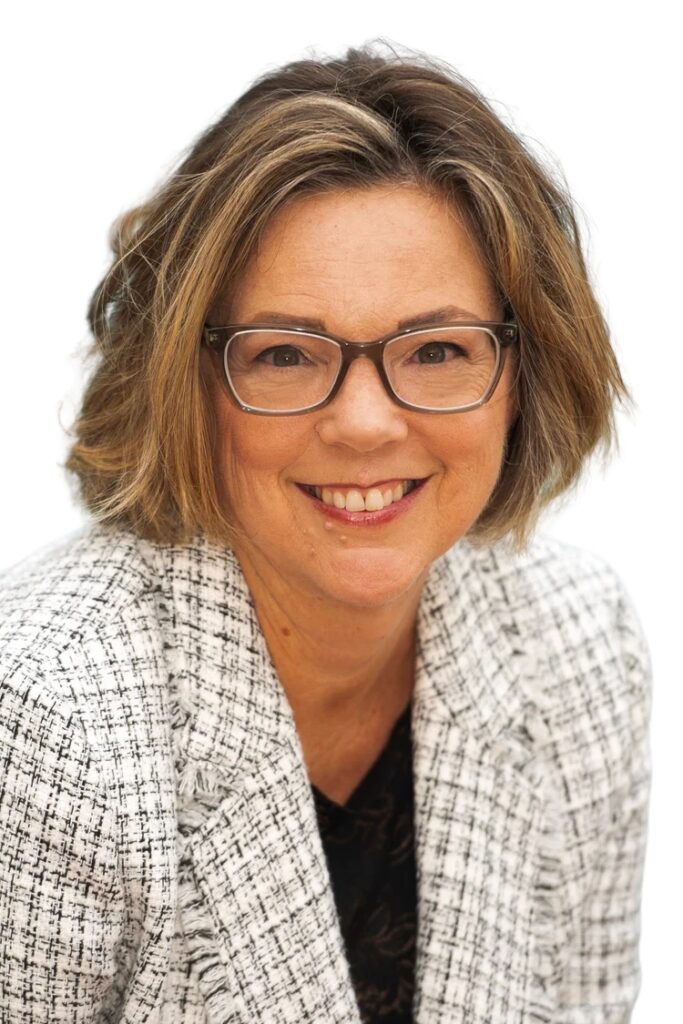 Interview with Lenette Serlo and Andrea Bonhiver | CEO and Founding ...